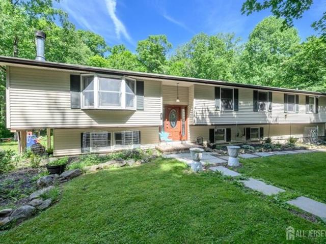 Pine Ridge Rd, Califon, Home For Sale