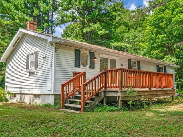 Pine Ridge Rd, Warren, Home For Sale