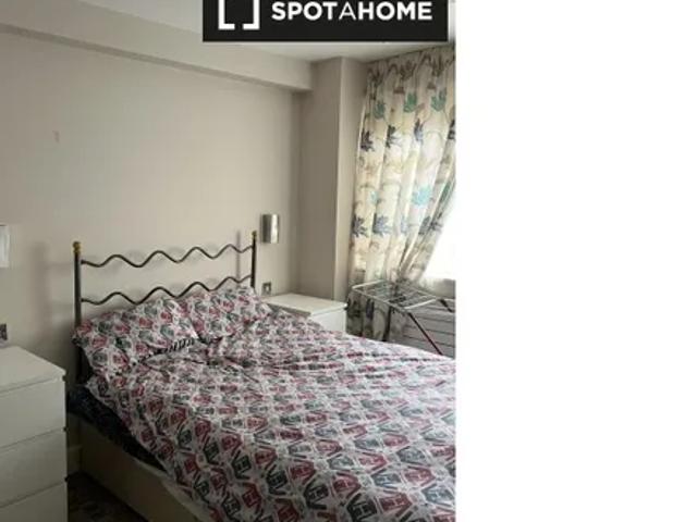 Pine Road, London, NW2 6SB, United Kingdom | Room for rent #117366923 | Rentberry