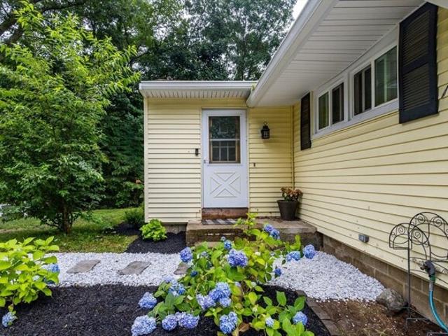 Pine St, Bellingham, Home For Sale