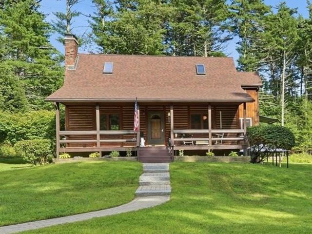 Pine St, Douglas, Home For Sale