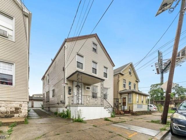 Pine St, Elizabeth City, Home For Sale