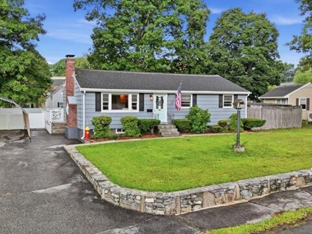 Pine St, Hudson, Home For Sale