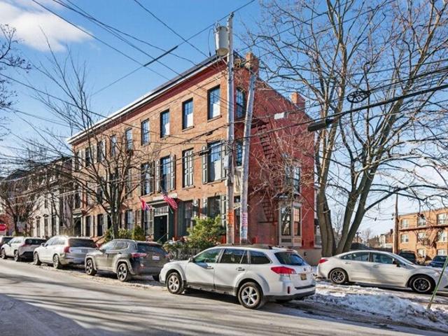 Pine St, Portland, Home For Sale