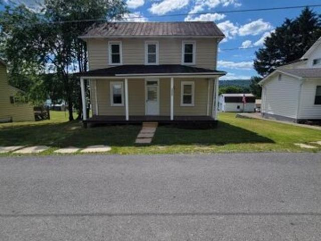 Pine St, Three Springs, Home For Sale