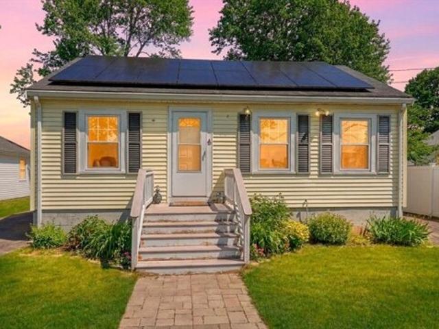 Pine St, Wareham, Home For Sale