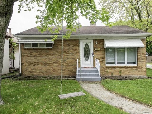 Pine St, Waukegan, Home For Sale