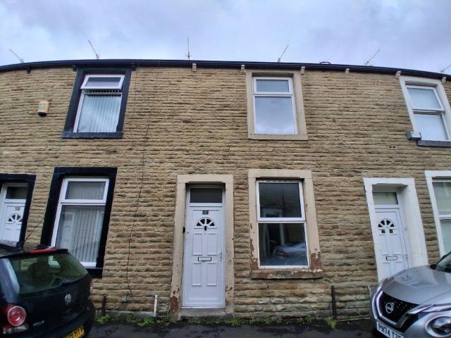 Pine Street, Burnley BB11, 2 bed terraced house to rent, £560 pcm | PrimeLocation
