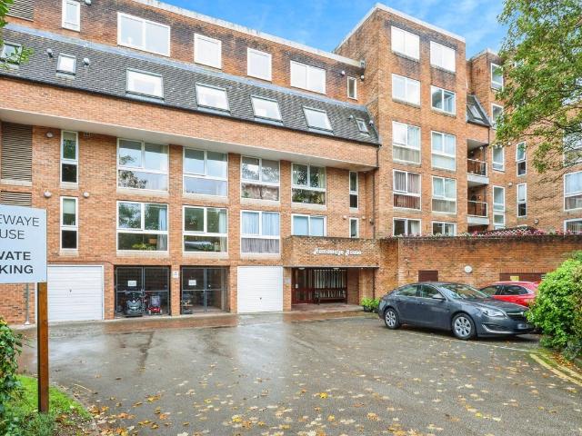 Pine Tree Glen, Bournemouth BH4, 1 bed property to rent, £950 pcm | PrimeLocation