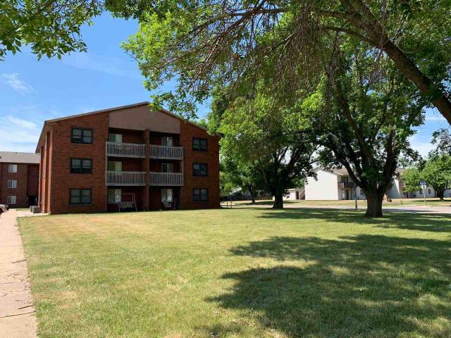 Pine Tree Flats 2 Bedroom Apartment for Rent at 1713 Nw Pine Rd, Ankeny, IA 50023