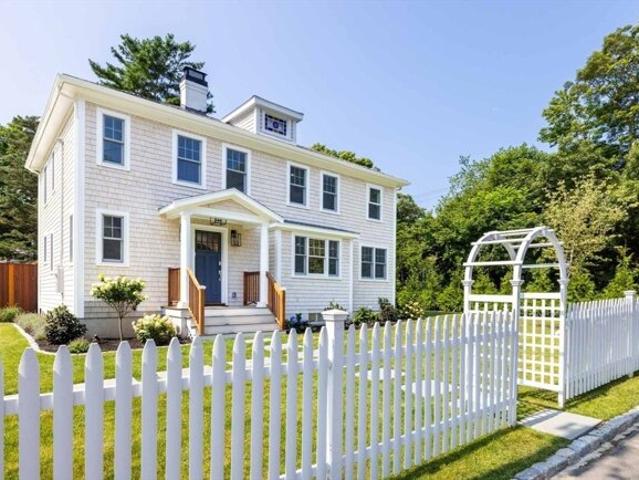 Pine Tree Ln, Tisbury, Home For Sale
