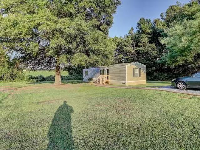Pine Tree Village 2748 Clineland Rd Pine Tree Village 2748.