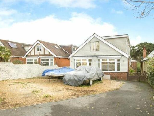 Pine Vale Crescent, Bournemouth, 4 Bedroom Bungalow