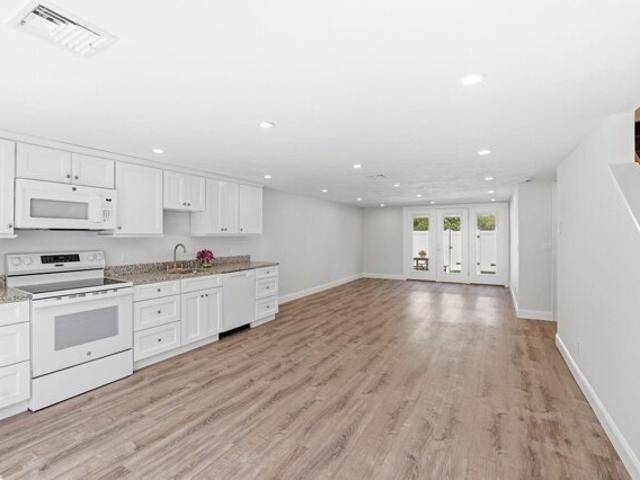 Pine Valley /aka A Dr Unit,falmouth, Condo For Sale