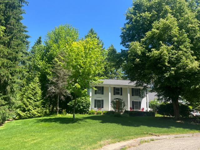 Pine Valley Ct