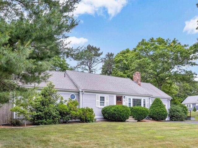 Pine View Dr, Cotuit, Home For Sale