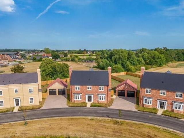 Pine Way, Elmstead,5 Bedroom Detached