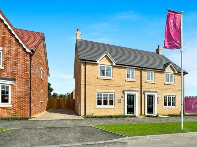 Pine Way, Elmstead, 2 Bedroom Semi detached