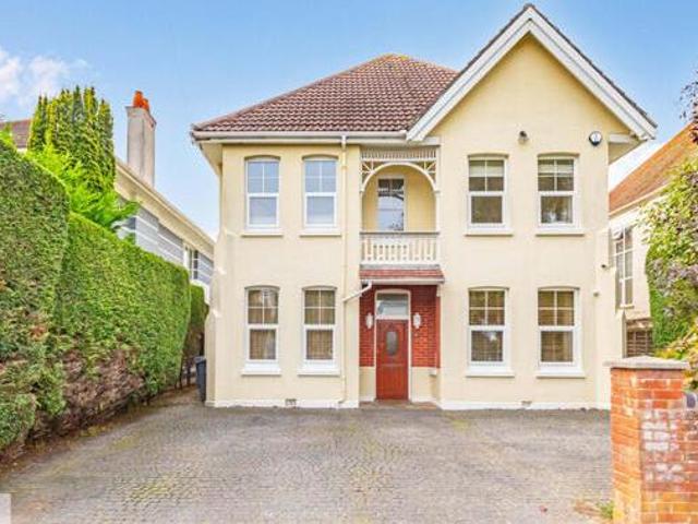 Pinecliffe Avenue, Bournemouth, 4 Bedroom Detached