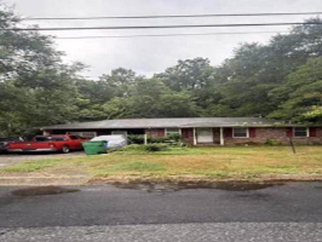 Pinecreek Rd