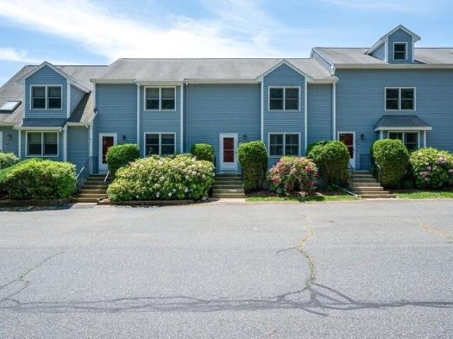Pinecrest Vlg Unit,hopkinton, Condo For Sale