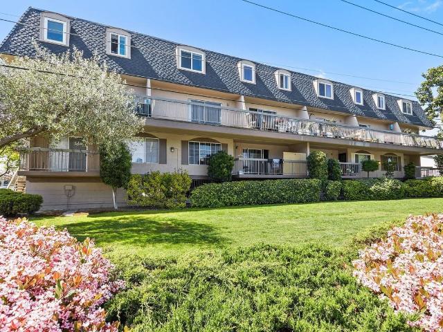 Pinebrook Apartments 2 Bedroom Apartment for Rent at 4001 Nicolet Ave, Fremont, CA 94536 Cabrillo