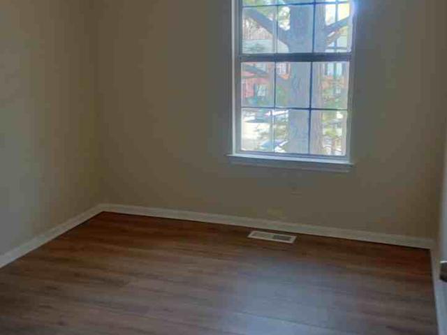 Pinebrooke 2 Bedroom Apartment for Rent at 9170 Dorsey Rd, Riverdale, GA 30274