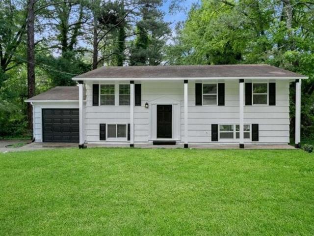 Pineglen Dr, Riverdale, Home For Sale