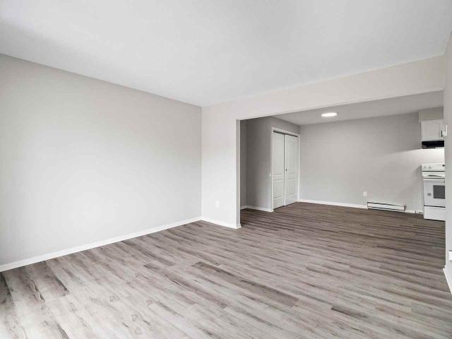 Pinegrove Apartments 2 Bedroom Apartment for Rent at 129 David Dr, Elyria, OH 44035