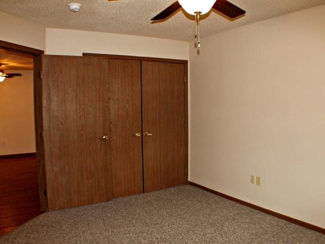 Pinedale Apartments and Red Cedar Townhomes 1 Bedroom Apartment for Rent at 388 Red Cedar St, Menomonie, WI 54751