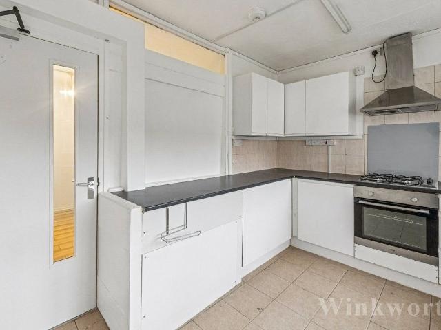 Pinedene, Carlton Grove, London SE15, 4 bed detached house to rent, £3,300 pcm | PrimeLocation