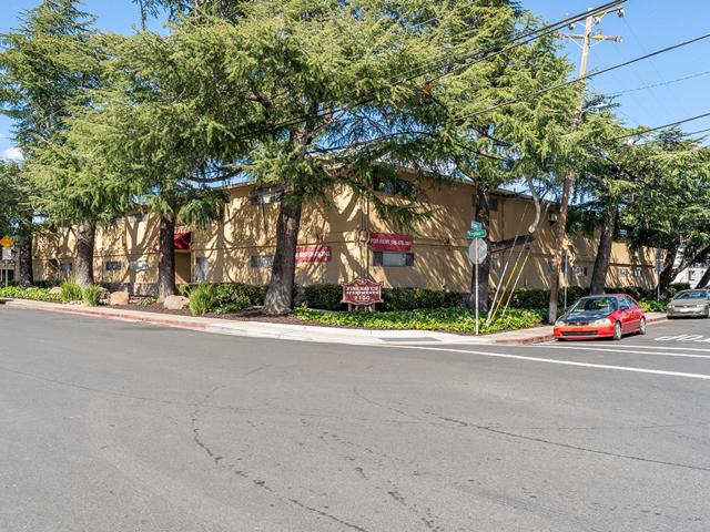 Pinehaven Apartments