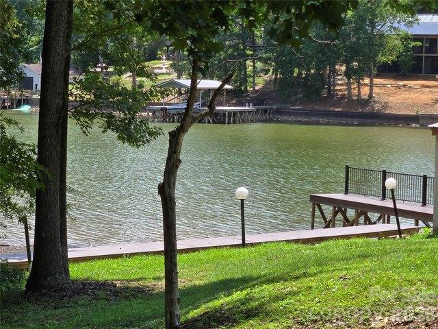 Pinehaven Dr Unit 288, Badin Lake, NC 28127
