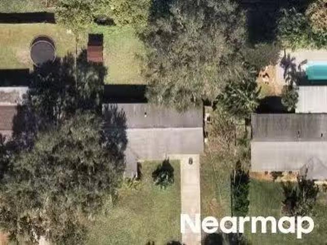 Pinehill Dr