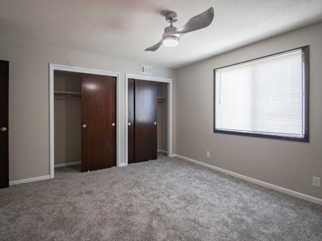 Pinehill Park 1 Bedroom Apartment for Rent at 1307 Galvin Rd S, Bellevue, NE 68005
