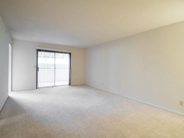 Pinehill Park 1 Bedroom Apartment for Rent at 1307 Galvin Rd S, Bellevue, NE 68005
