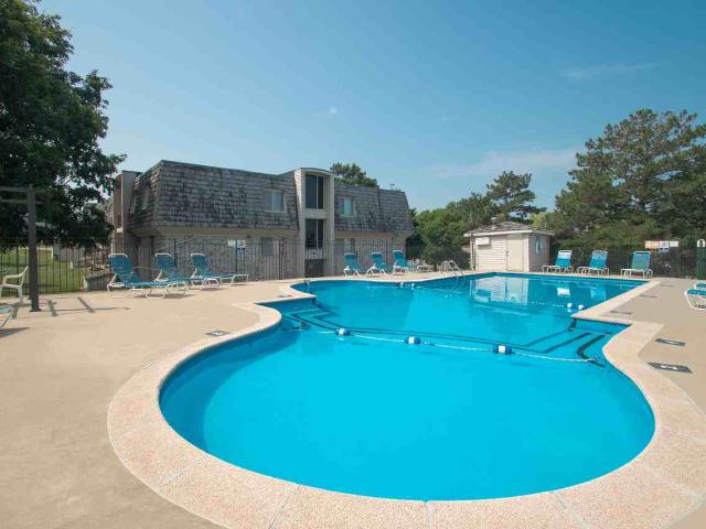 Pinehill Park 2 Bedroom Apartment for Rent at 1307 Galvin Rd S, Bellevue, NE 68005