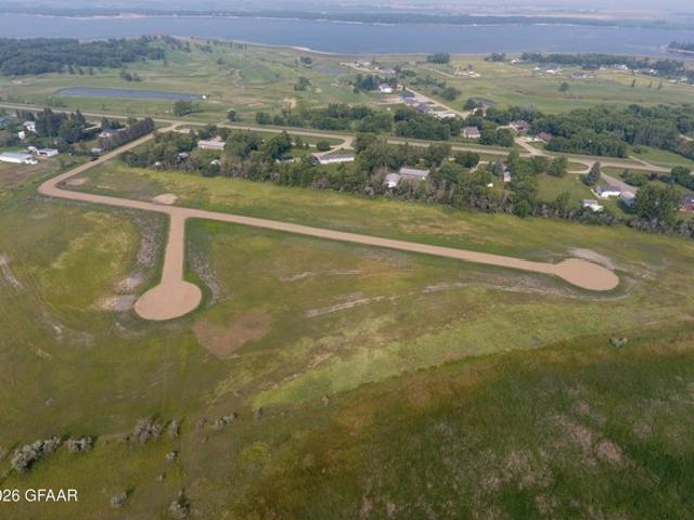 Pinehurst Ct Lot 12, Devils Lake, ND 58301