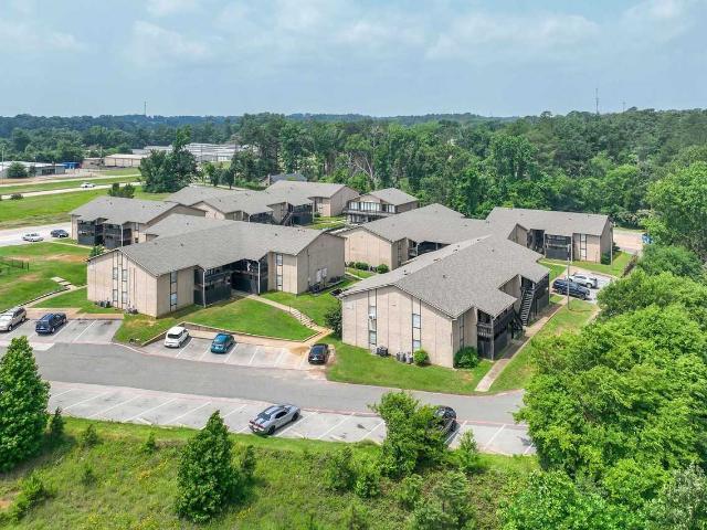 Pinehurst Apartments 1 Bedroom Apartment for Rent at 3401 E Marshall Ave, Longview, TX 75601