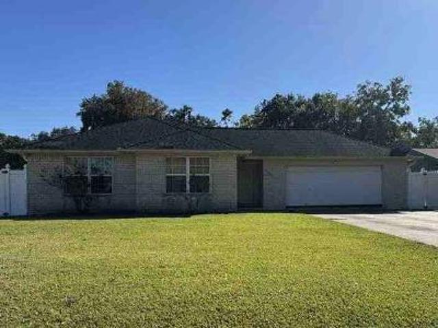 Pinehurst Dr