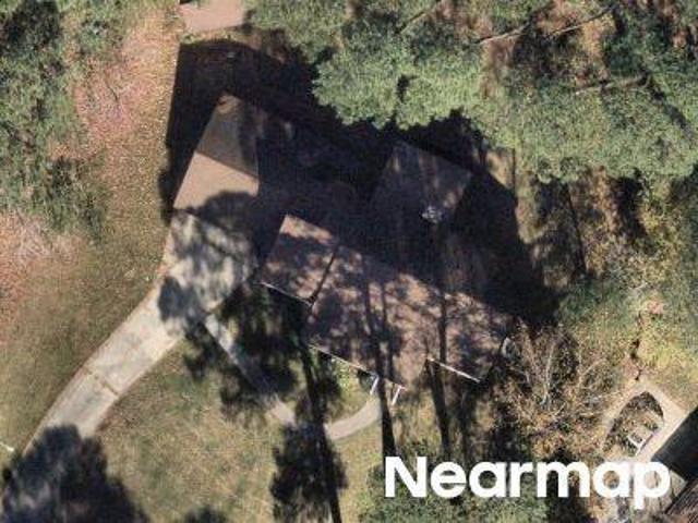 Pinehurst Dr N