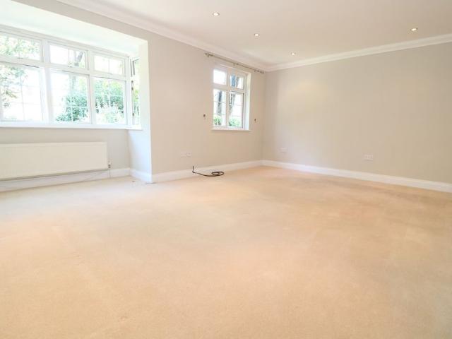 Pinehurst House, Springfield Road, Westcott, Dorking, RH4
