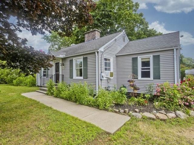 Pinehurst St, Westfield, Home For Sale