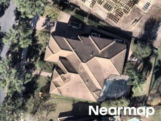 Pinehurst Pointe Dr