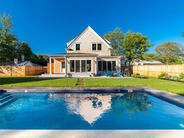 Pinehurst Rd, Edgartown, Home For Sale