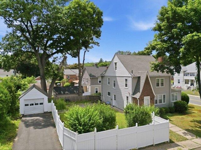 Pinehurst Rd, Holyoke, Home For Sale