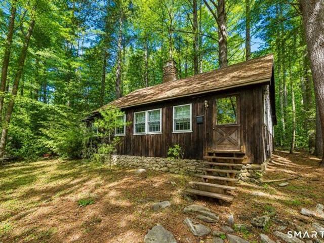 Pinehurst Rd, Hartland, Home For Sale