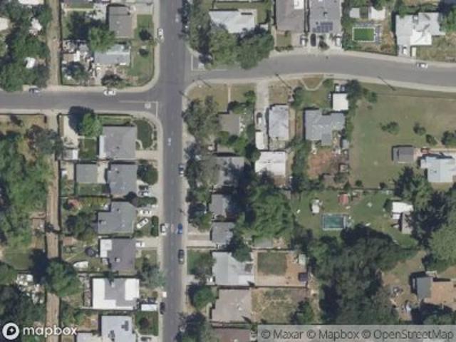 Pinell St