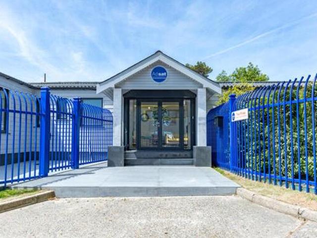 Pines, Sandwich Industrial Estate, Showroom To Lease