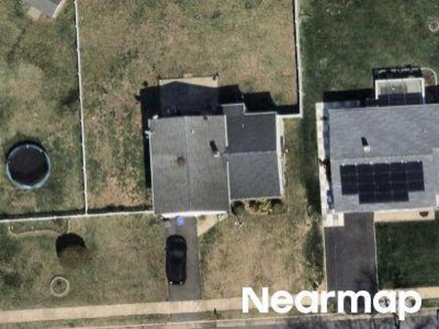 Pinewood Dr